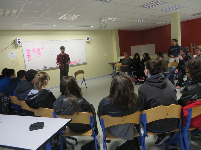 Prévention des discriminations auprès des collégiens et lycéens en ... Prévention des discriminations auprès des collégiens et lycéens en ...
